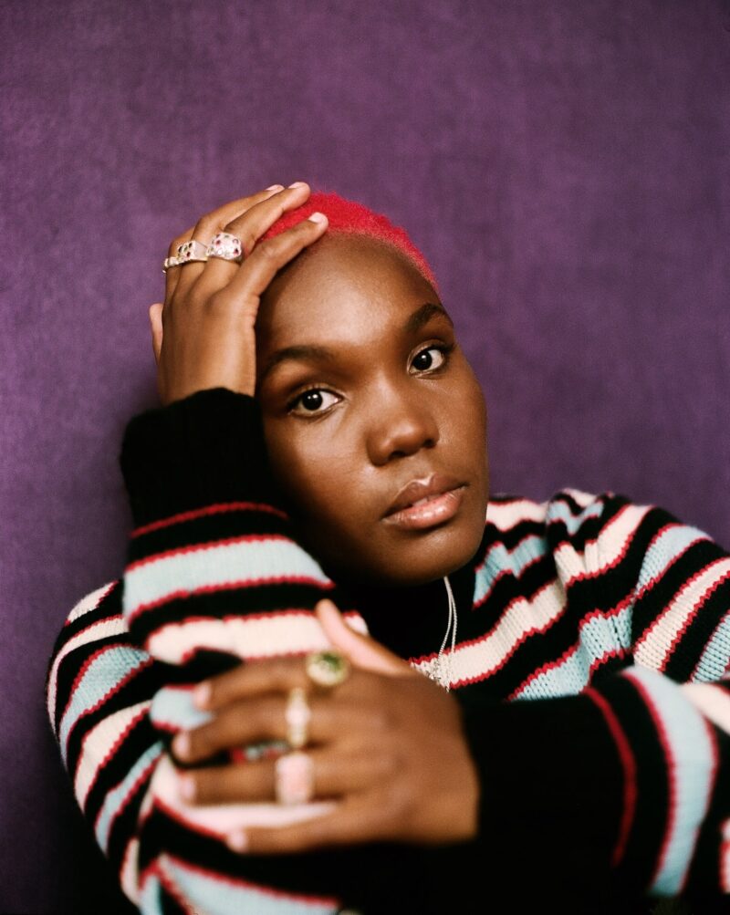 【来日決定】Arlo Parks、新作アルバム『My Soft Machine』リリース！音楽性の魅力と多様な背景とは？